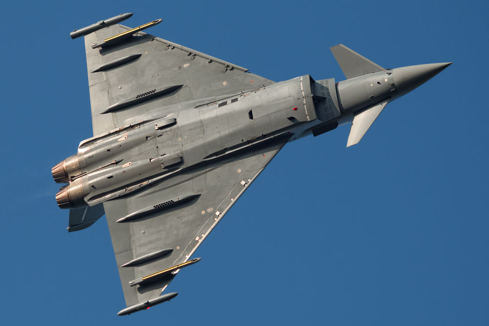 Austria steps up legal case against Eurofighter | Euractiv