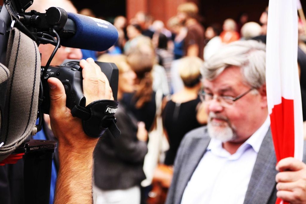 Polish media caught between government, advertisers and Donald Tusk ...
