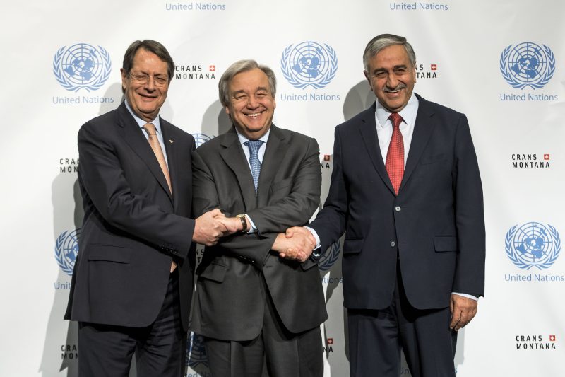 Russian oligarchs create political party in Cyprus | Euractiv