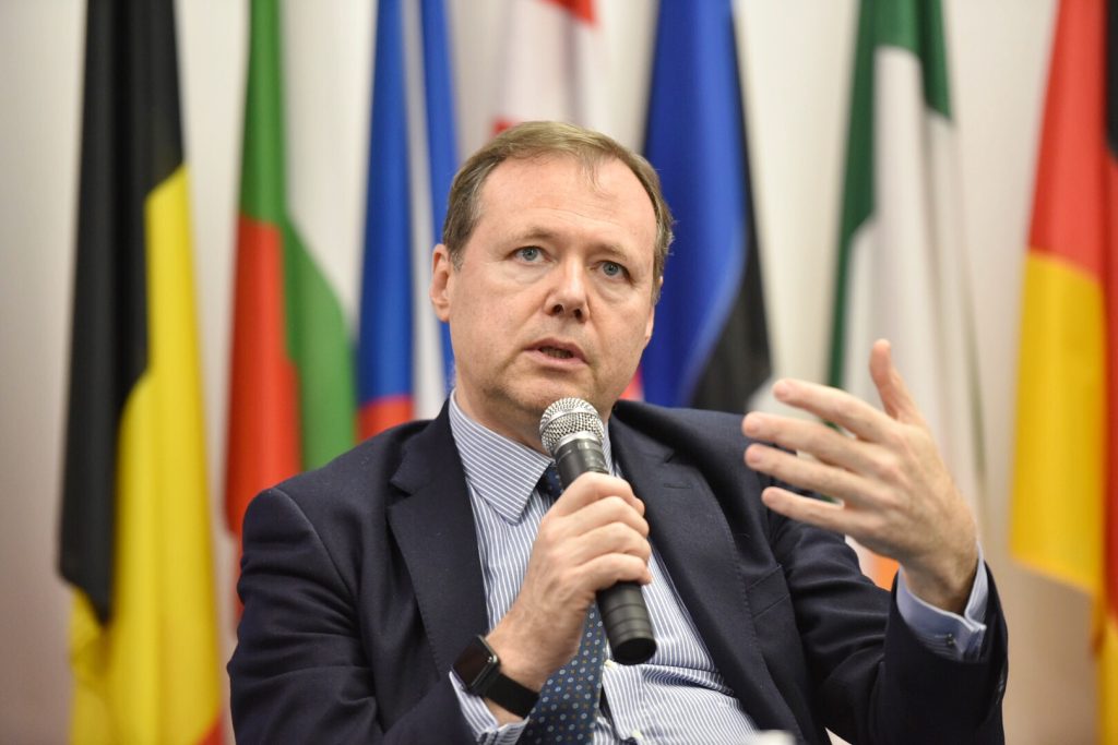 Europe must 'prioritise investments' in cloud, EU digital chief says ...