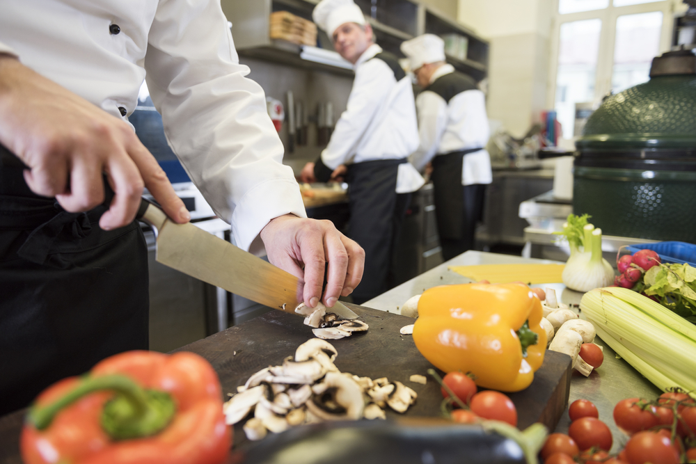 No evidence of COVID-19 transmission through food, says EFSA | Euractiv