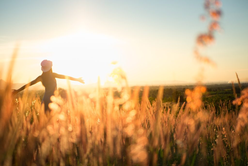 Sunlight and Sunbeds – natural and artificial UV radiation | Euractiv