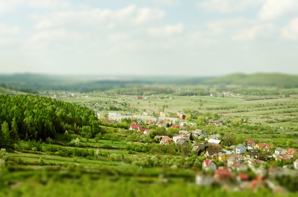 Polish rural areas: How to stop migration to cities? | Euractiv