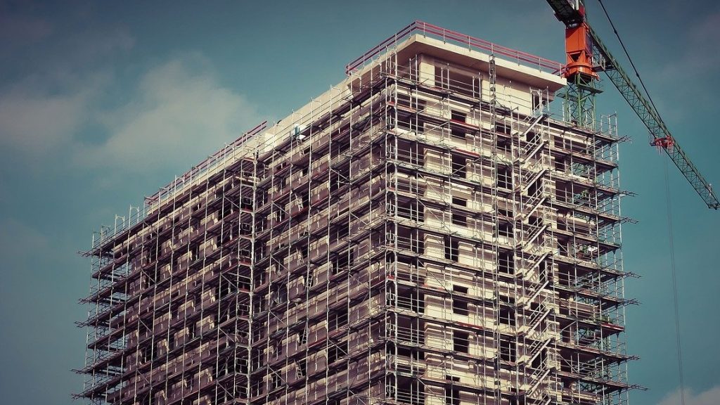 'Complete overhaul' of buildings needed to meet EU’s 2030 climate goal ...