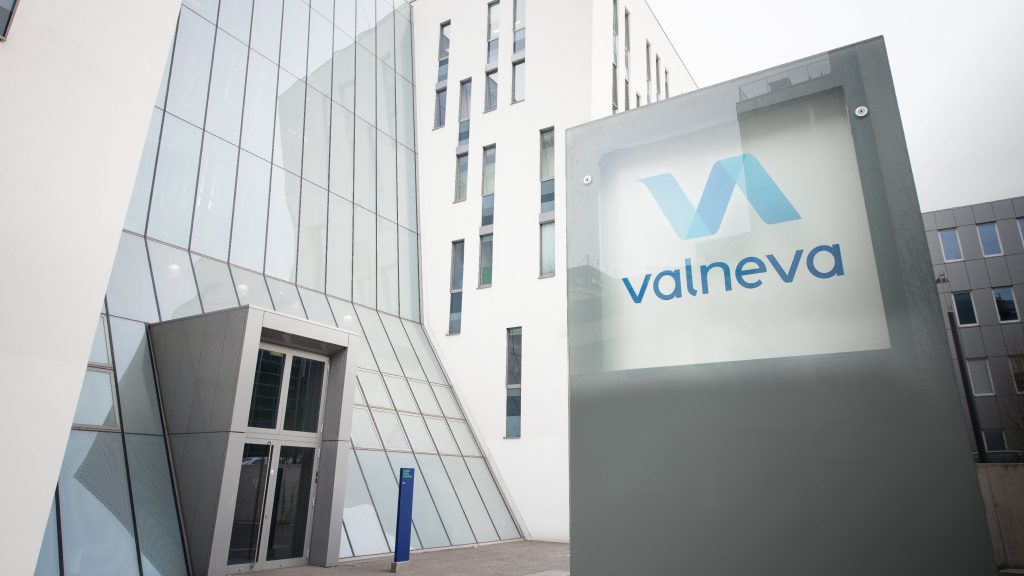 French vaccine maker Valneva snubs EU, seeks bilateral deals | Euractiv