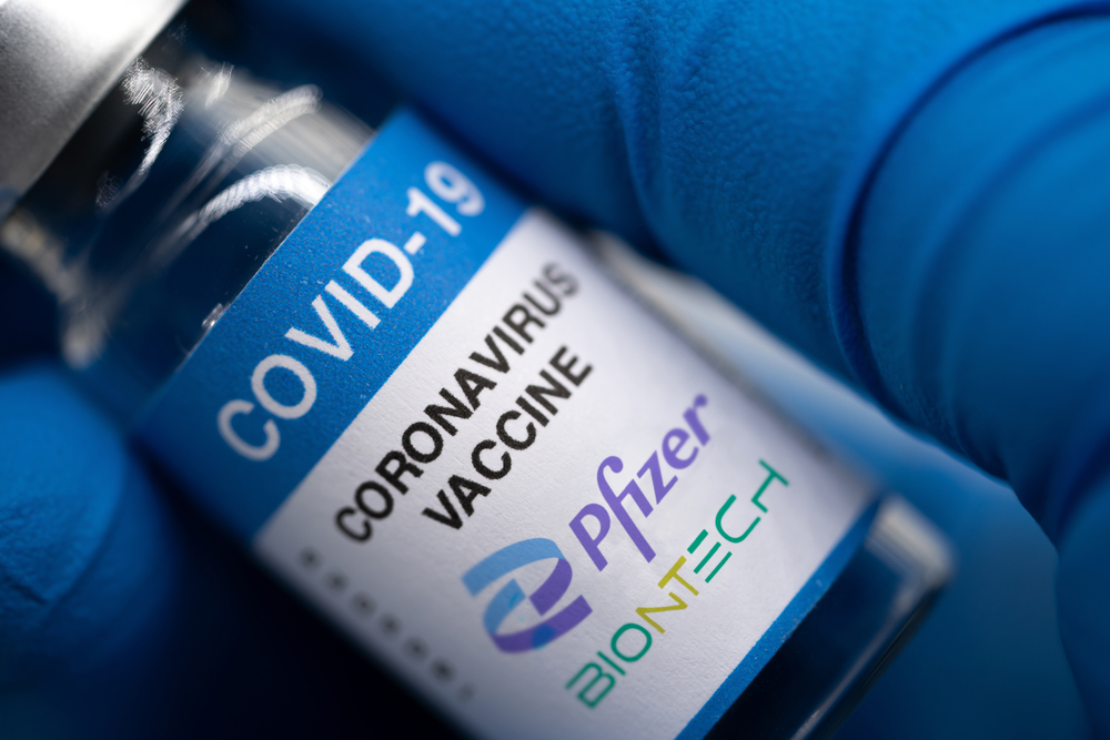 COVID-19: Pfizer and European Commission agree to facilitate vaccine ...
