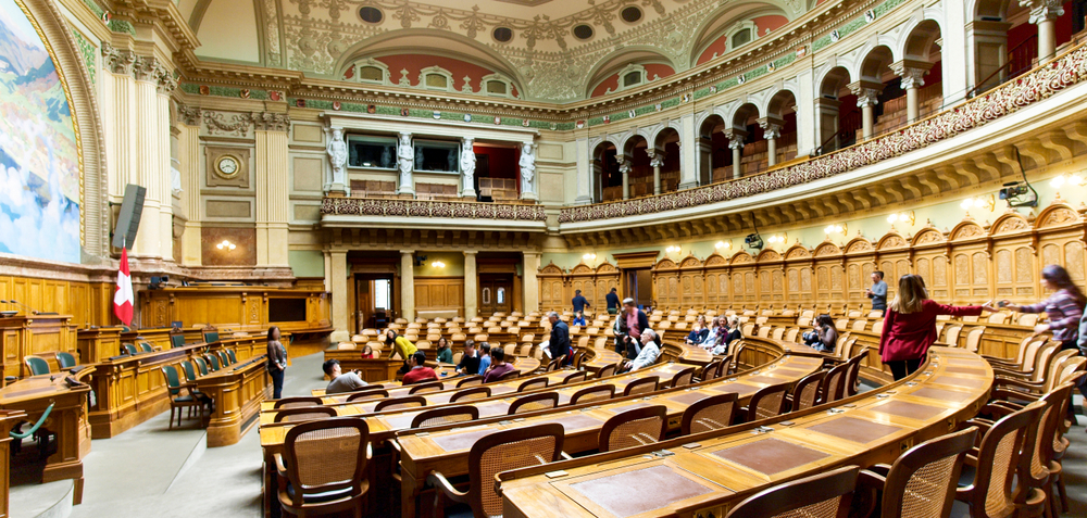 Swiss parliament elects two new members of government | Euractiv