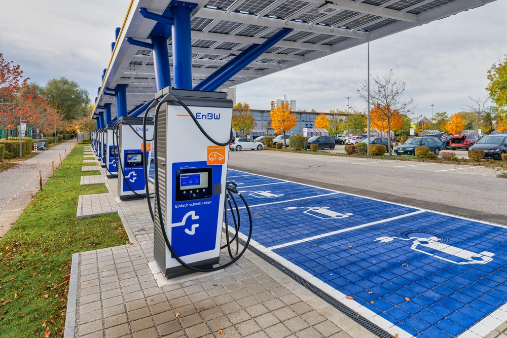 EU Commission OKs Germany's new billion euro EV charging scheme | Euractiv