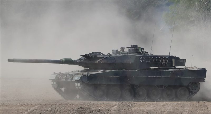 Speed, number of tanks supplied is vital to Ukraine, Zelenskyy insists ...