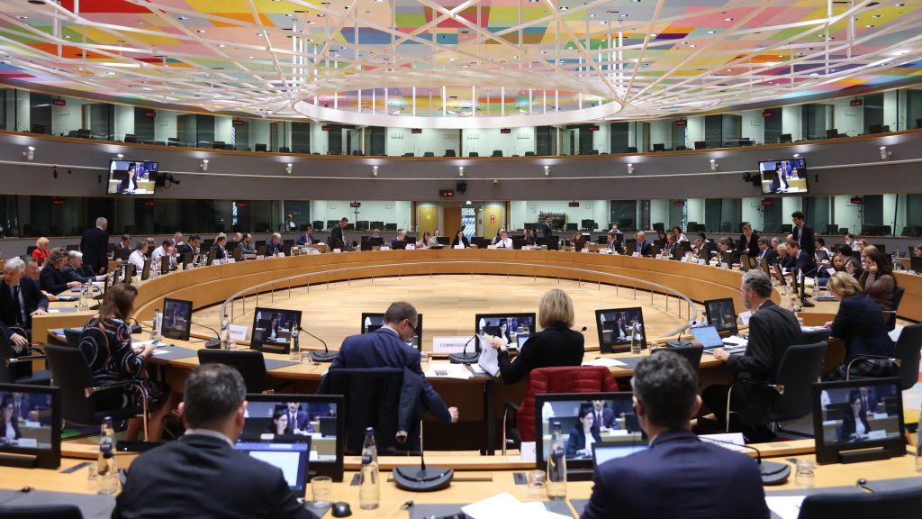 EU rewrites climate diplomacy deal to resolve nuclear sticking point ...