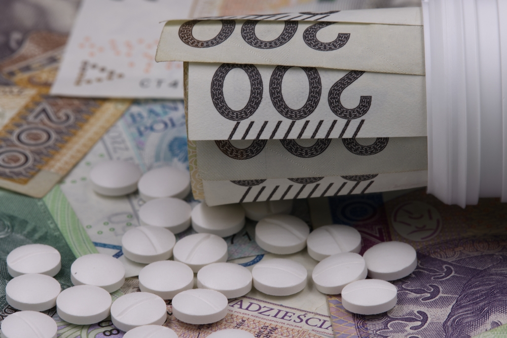 Polish pharma industry warns of manufacturing exodus | Euractiv