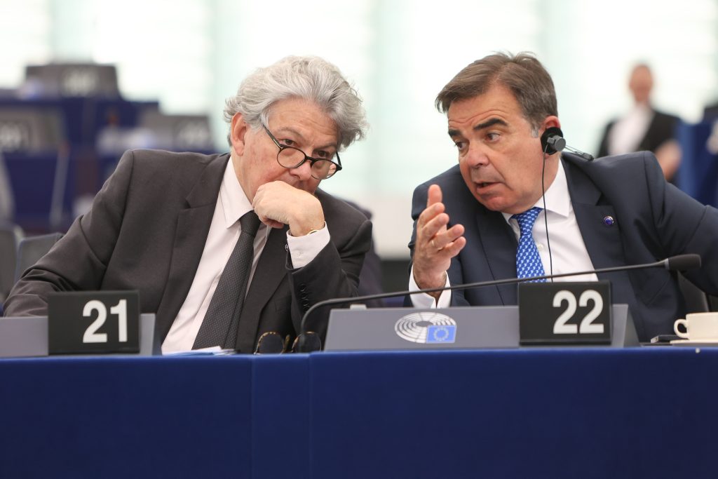 EU seeks to bridge cyber-skills gap with new 'academy' | Euractiv
