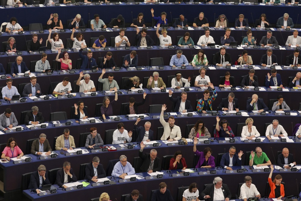 EU Parliament seeks a say in selecting Commission president after ...