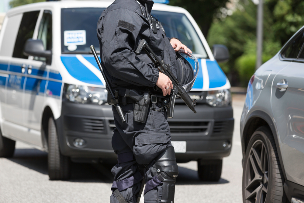 Bulgaria orders police to patrol with assault rifles over festive ...