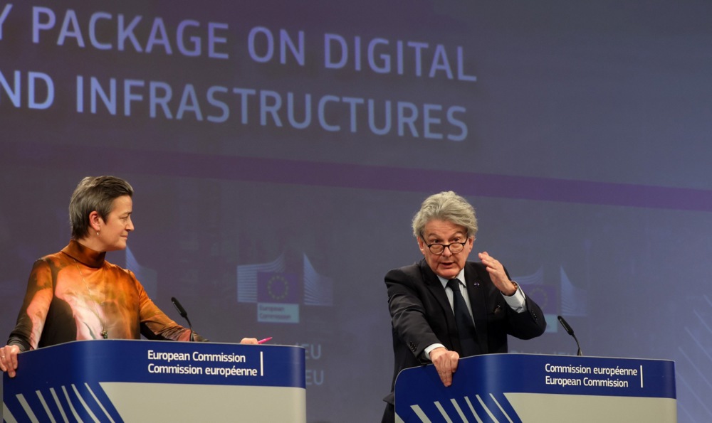 Connectivity package: Commission opens consultation, commits to post ...