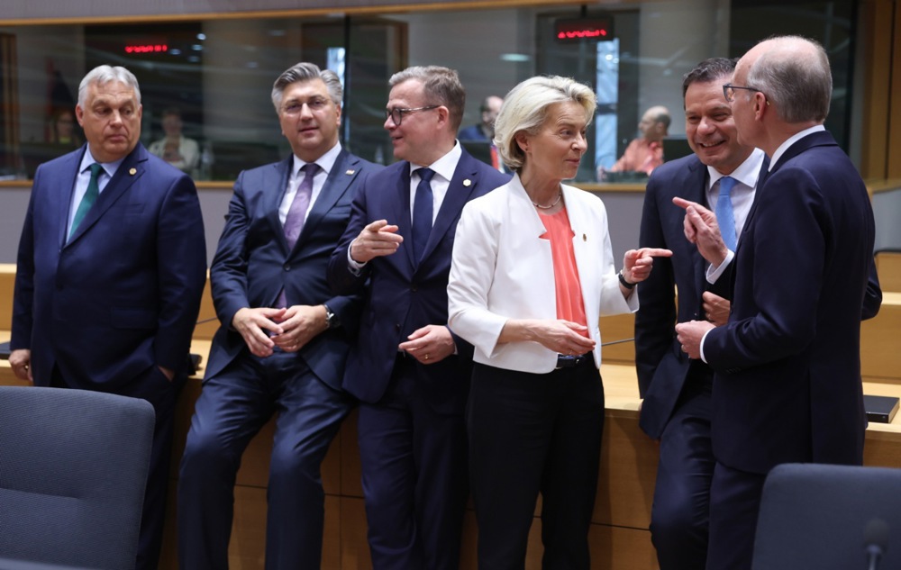 Negotiators seal EU top job package deal, but still need EU27 approval ...