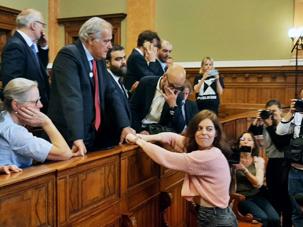 Italian teacher held in Hungary for alleged assault released after ...