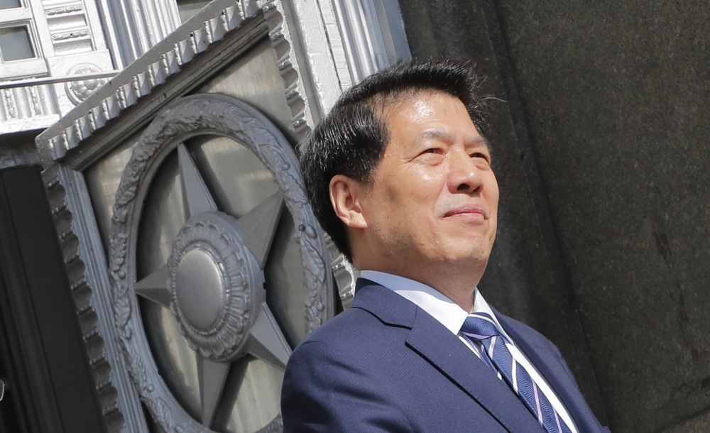 China pushes rival Ukraine peace plan before Swiss summit | Euractiv
