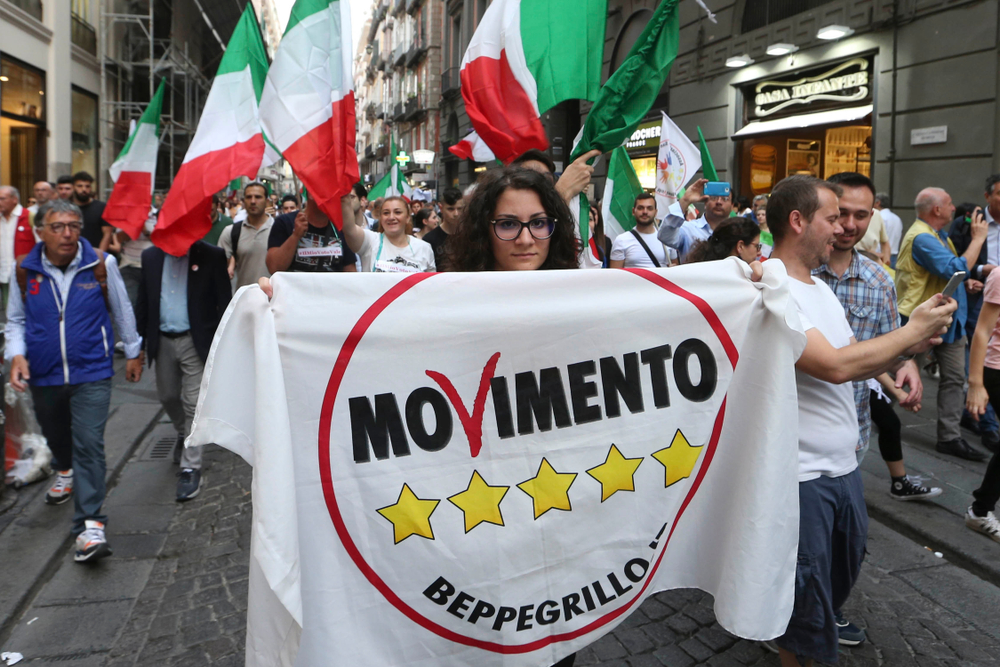 EU Left admits Italy's M5S on probationary basis | Euractiv