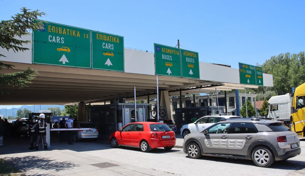 Bulgaria, Greece fine-tune details to lift border controls | Euractiv