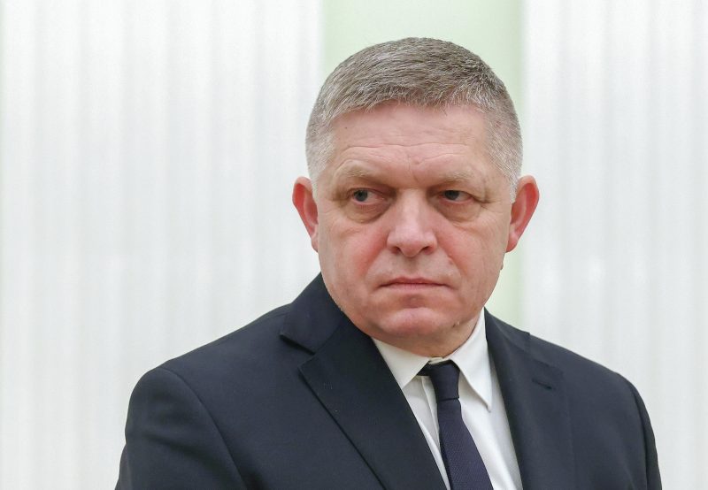 Thousands rally against Slovakia seeking closer Russia ties | Euractiv