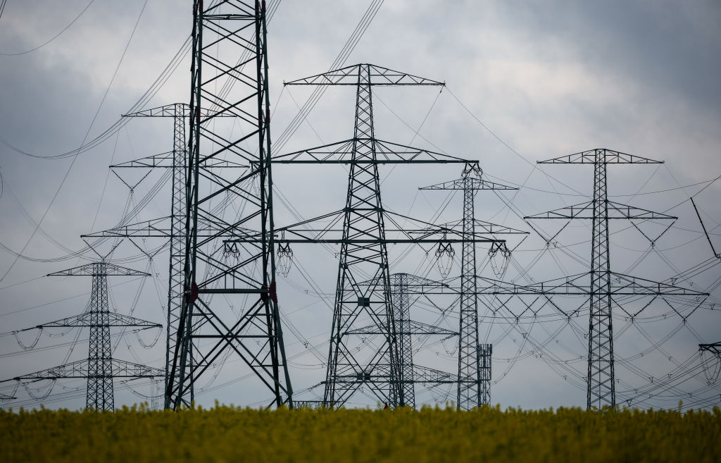 Last-minute delay in decision to split power markets in France, Germany ...