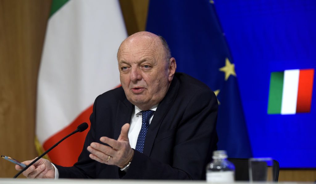 Italy to reintroduce nuclear power by 2030 | Euractiv