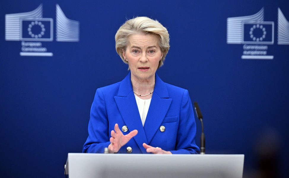 EU hits back with counter tariffs on €26 billion of US goods | Euractiv