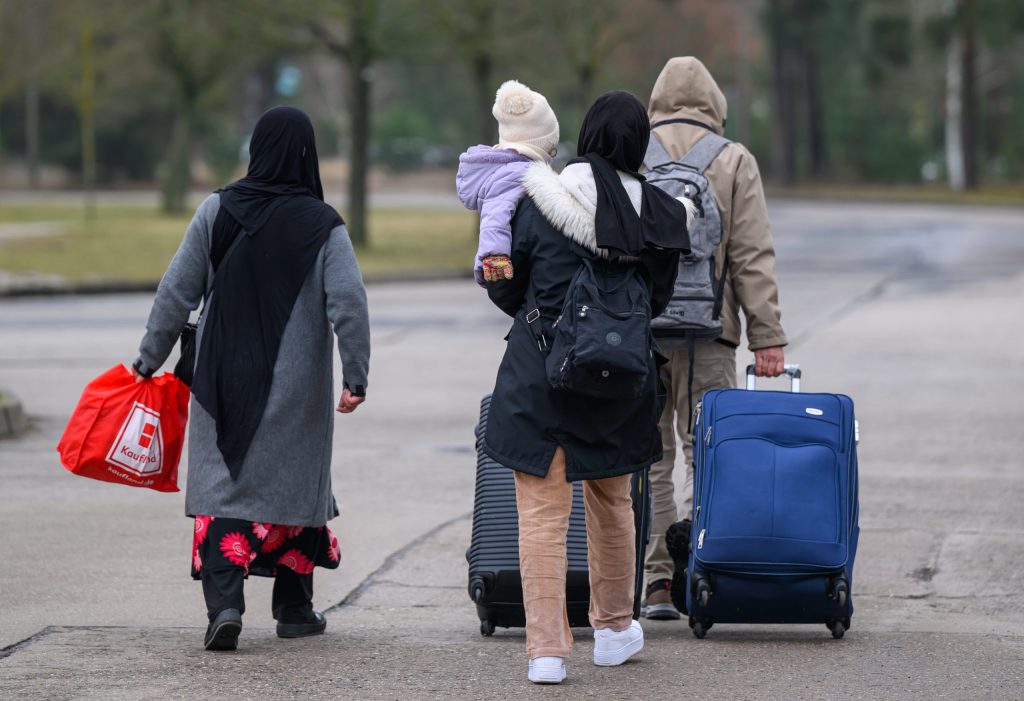 France dethrones Germany as top EU asylum destination for “first time ...