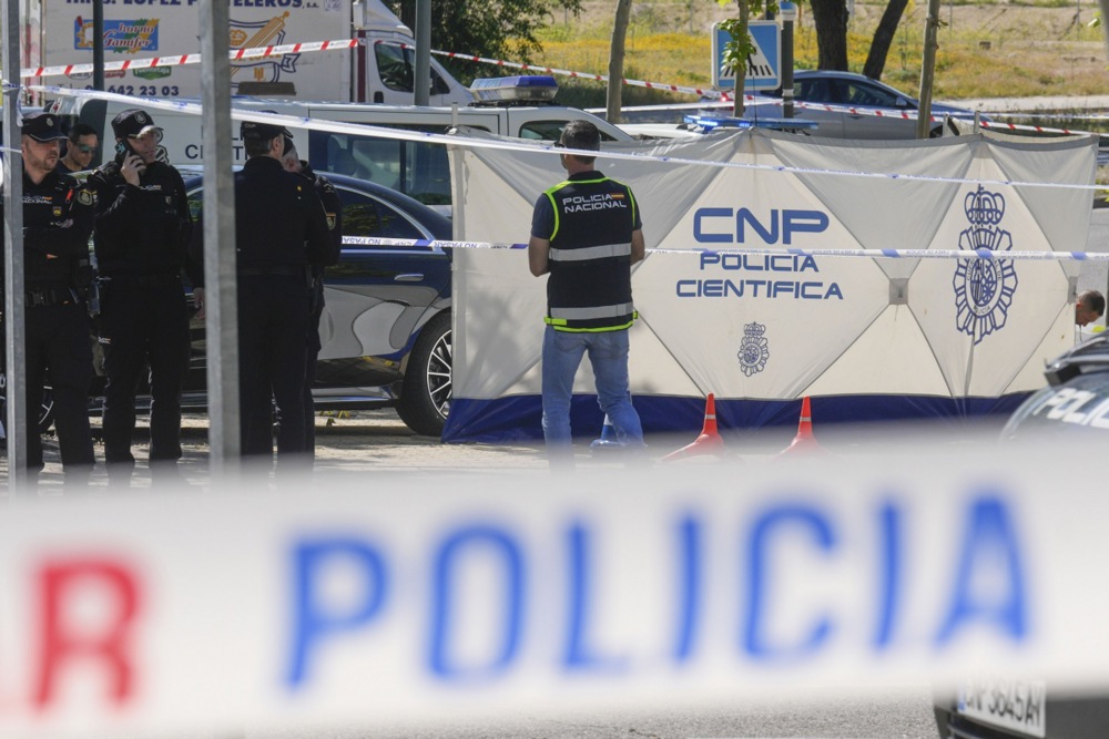 Ukrainian ex-politician shot dead outside elite American school in ...