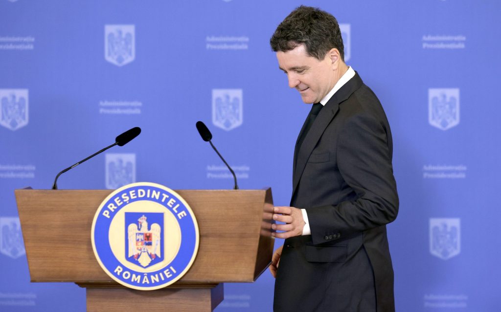 Romanian President wants to involve intelligence services in fight ...