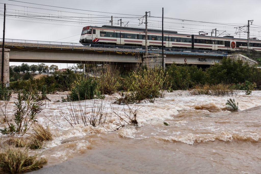 Heavy rains hit eastern Spain, reviving memories of deadly floods ...