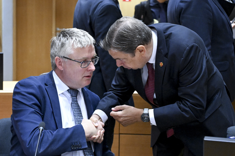 Farm ministers struggle to 'take back control' of EU agriculture | Euractiv