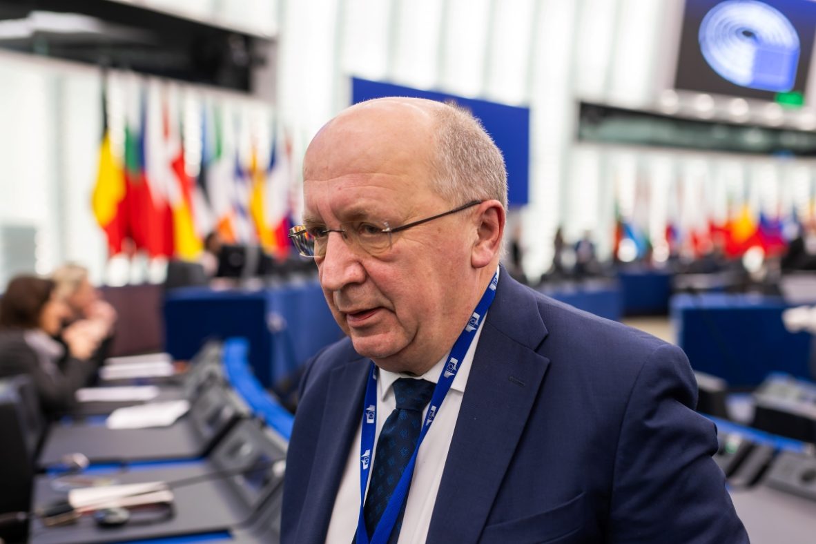 EU defence commissioner calls FCAS fighter jet project a ‘failure ...