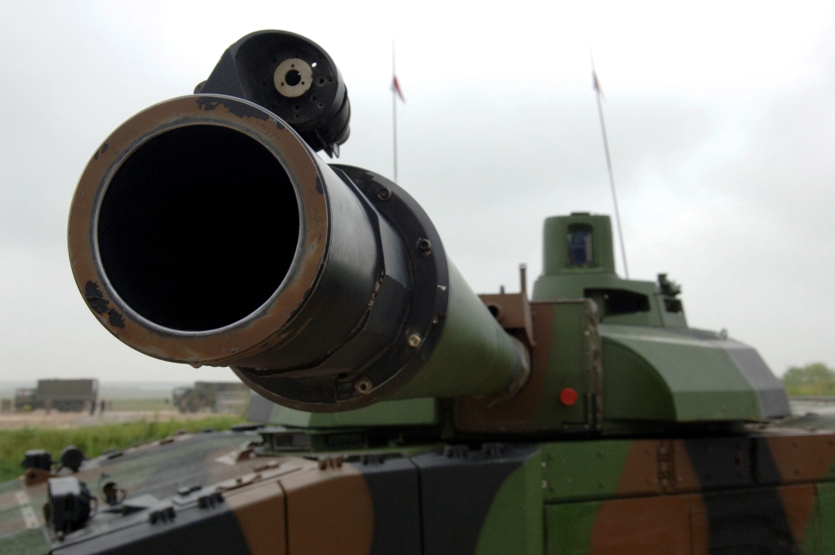 France looks for ‘interim’ tank as Franco-German project MGCS falters ...