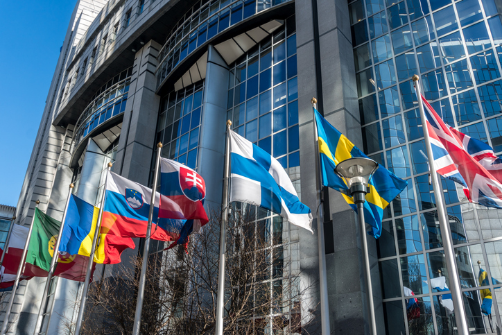 MEPs set to start scrutiny of far-right ESN | Euractiv