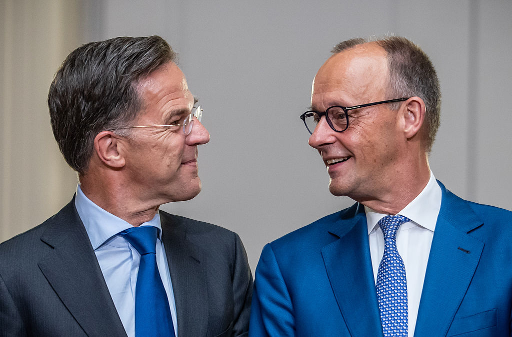 Former laggard Germany hailed as NATO role model by Rutte | Euractiv