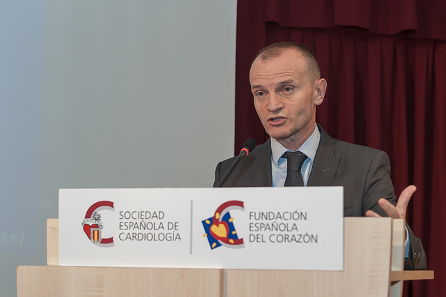 Spanish health expert: EU governments should regulate more to prevent ...