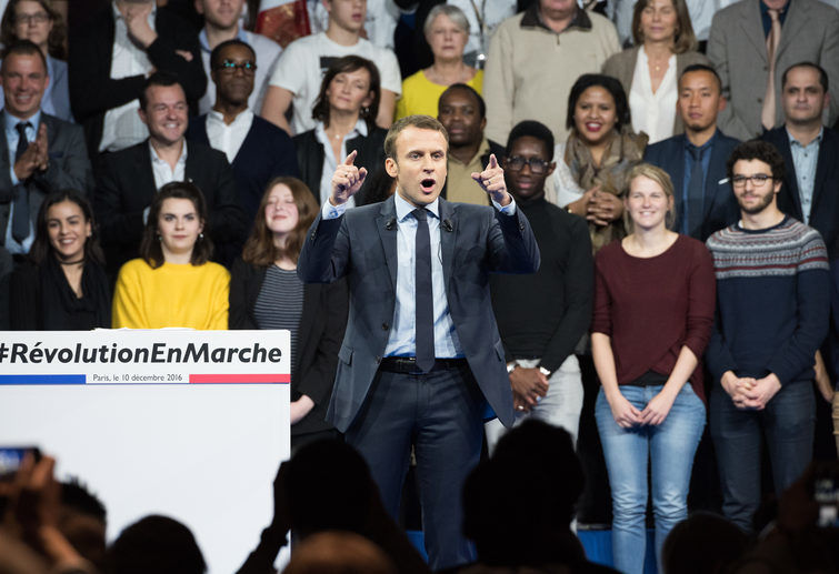 Macron shares vision of Europe in Berlin visit | Euractiv