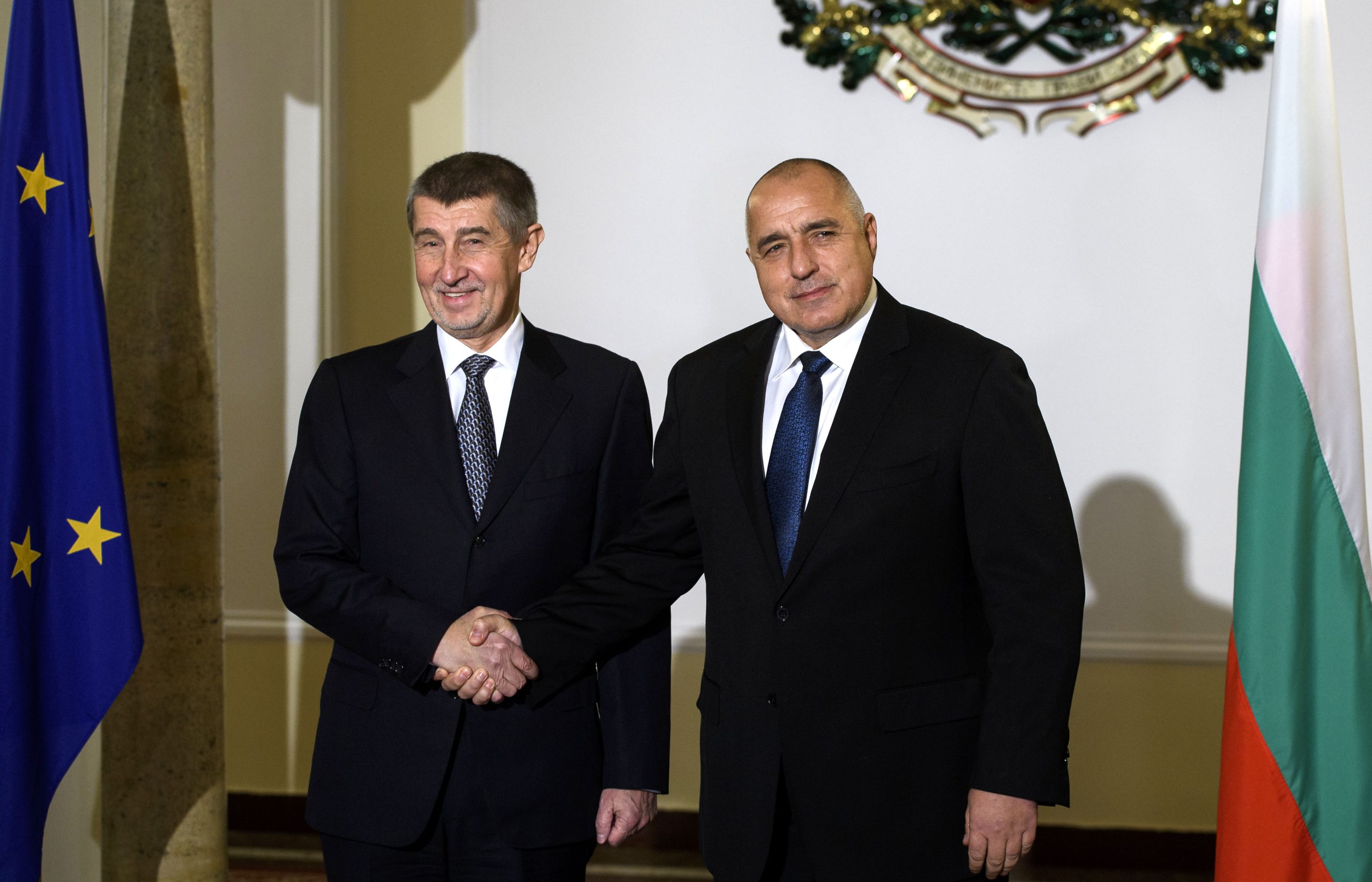 Power grid sale upsets Bulgarian, Czech governments | Euractiv
