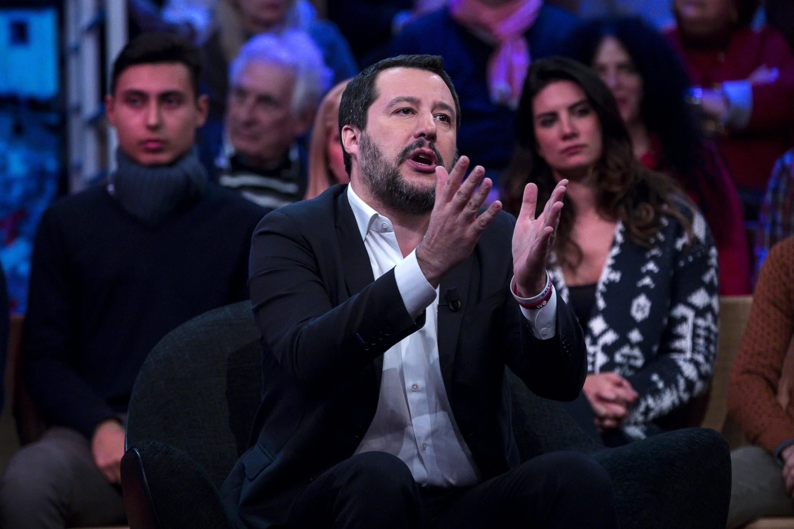 Salvini says Commission approved the Italian budget | Euractiv