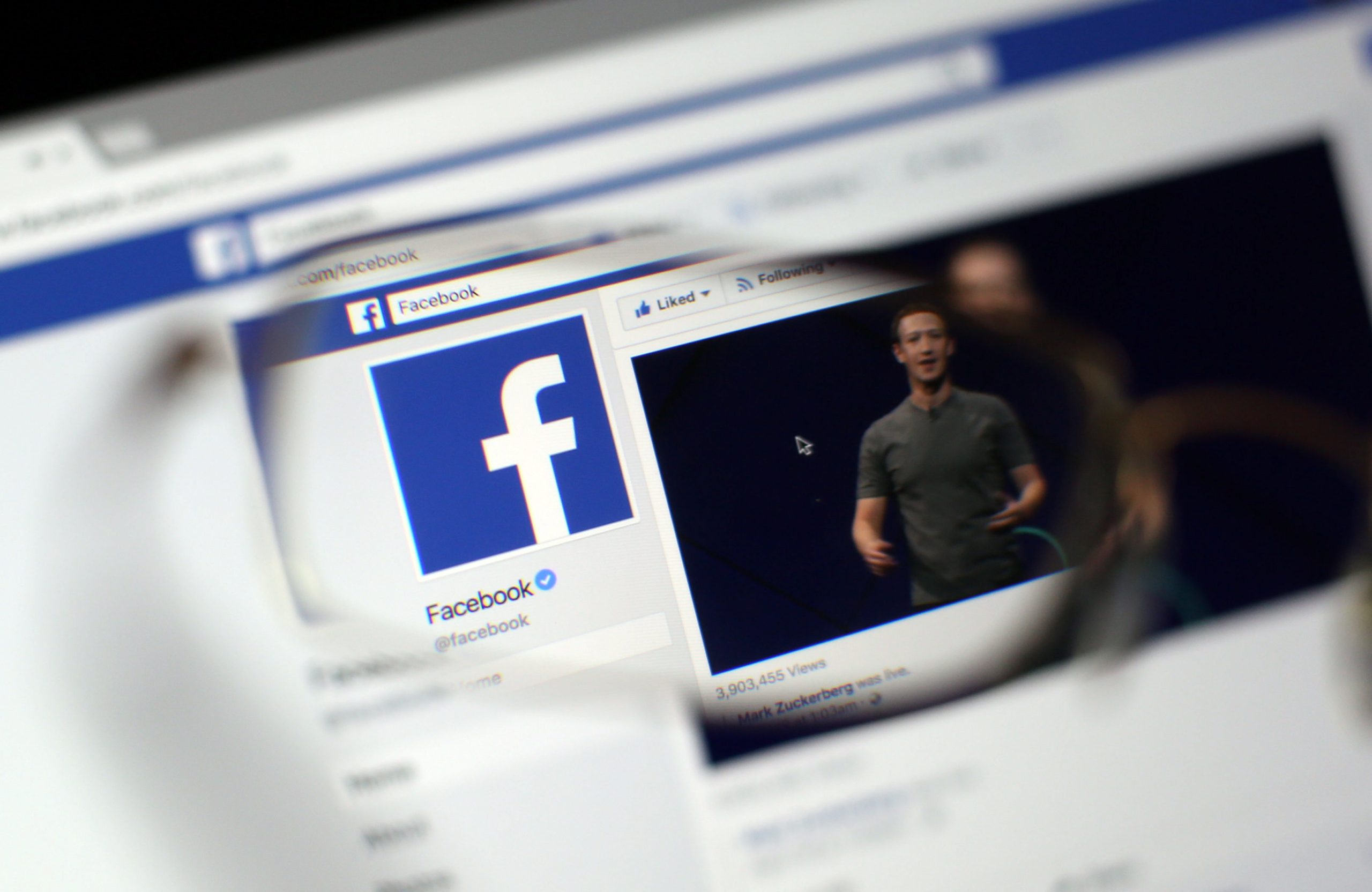 Facebook shuts dozens of fake-news pages ahead of EU vote | Euractiv