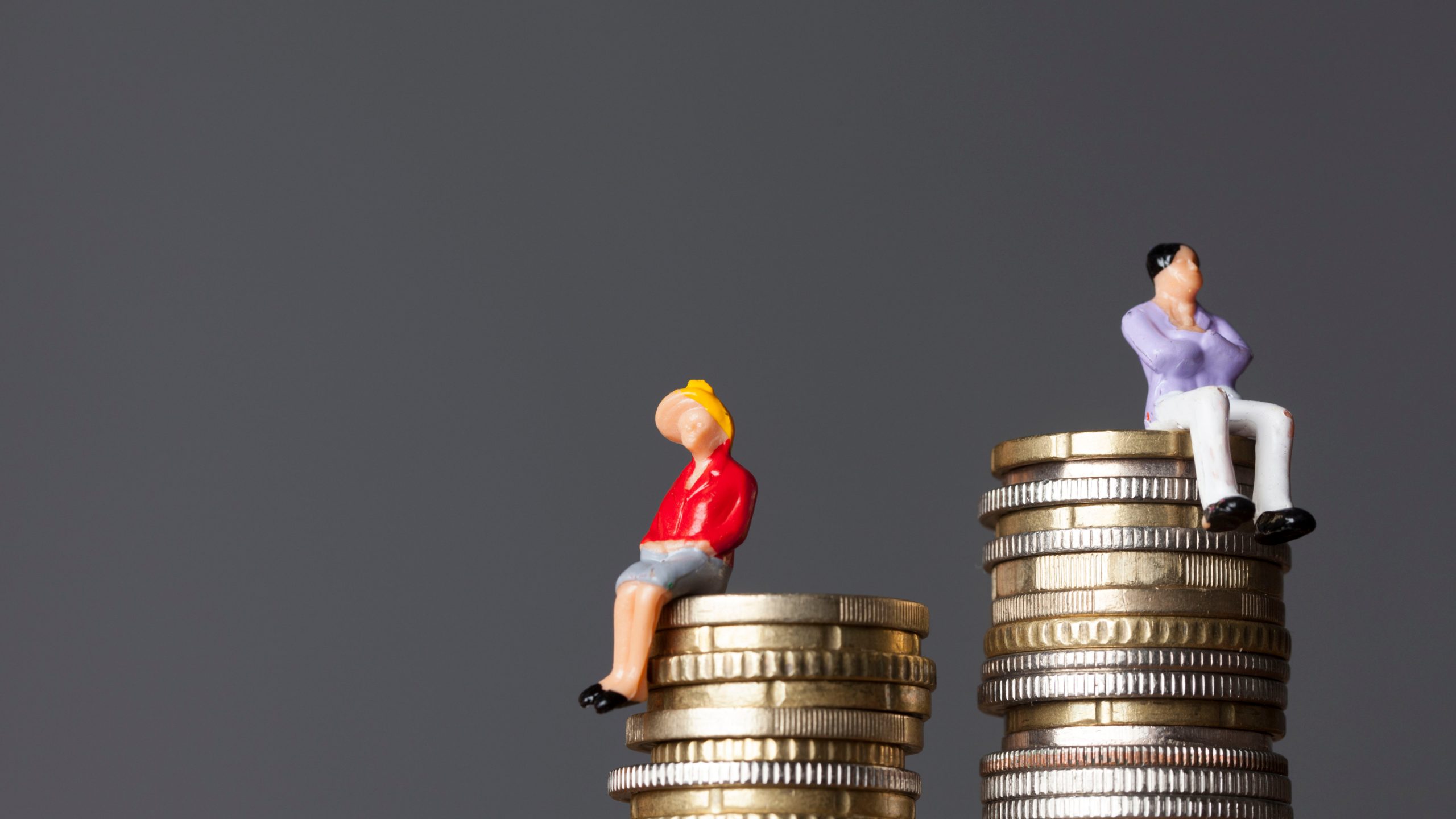 Two centuries to close the economic gender gap | Euractiv