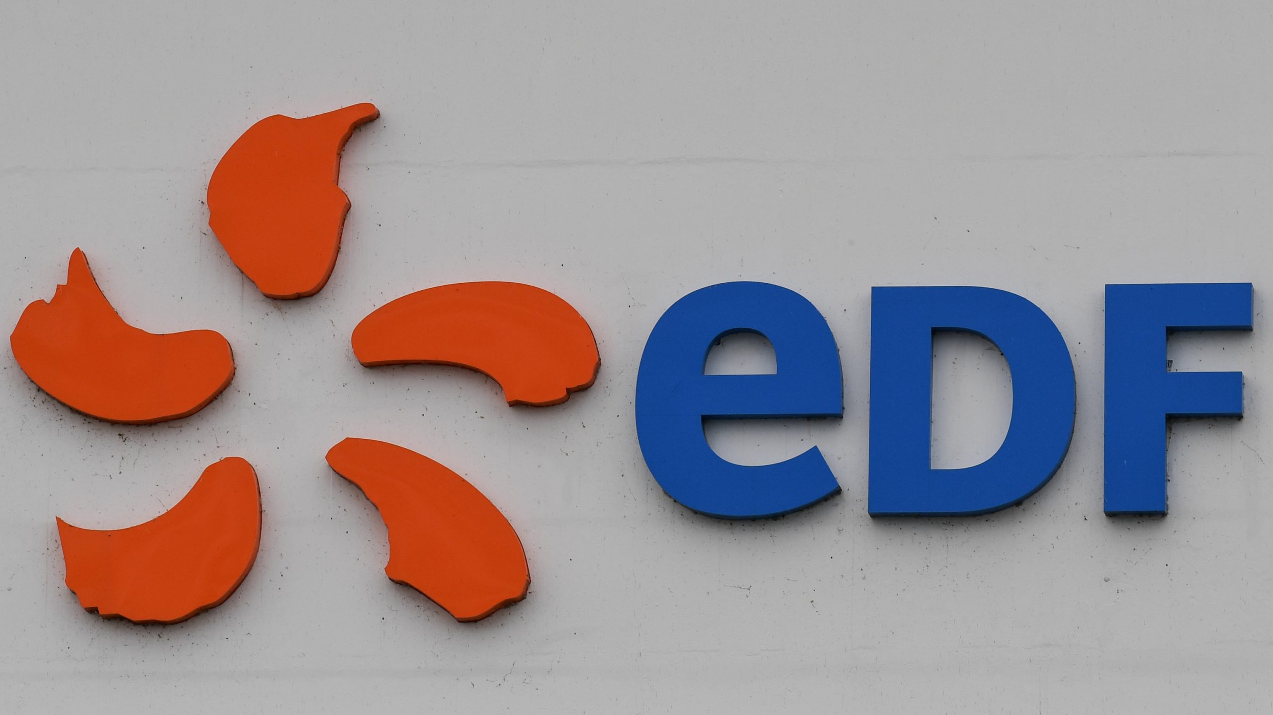 CEO of EDF defends 'Hercules' restructuring deal | Euractiv