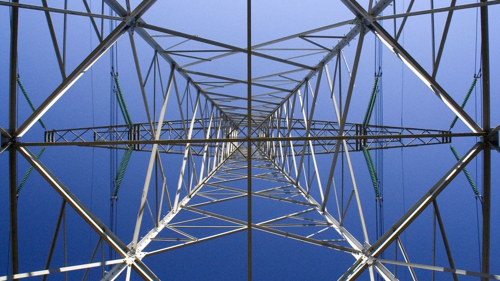 Spain, Portugal to cap power prices as Ukraine war hikes fossil fuel ...