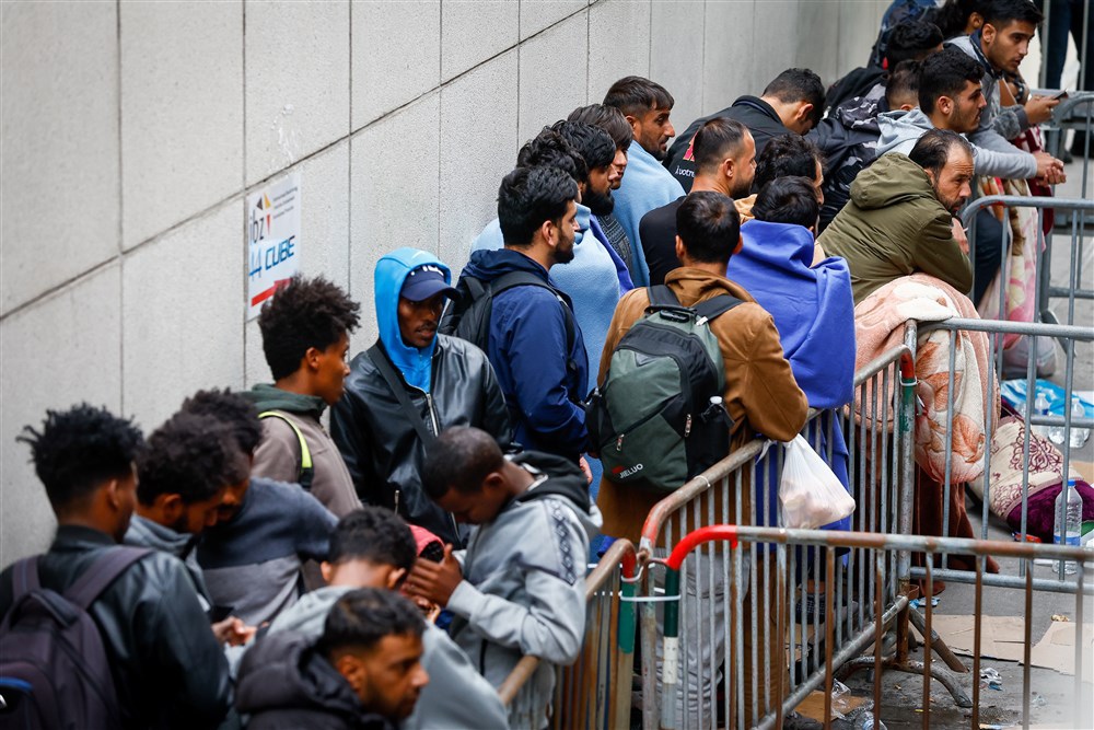 Flanders points finger at federal government over Belgian refugee ...