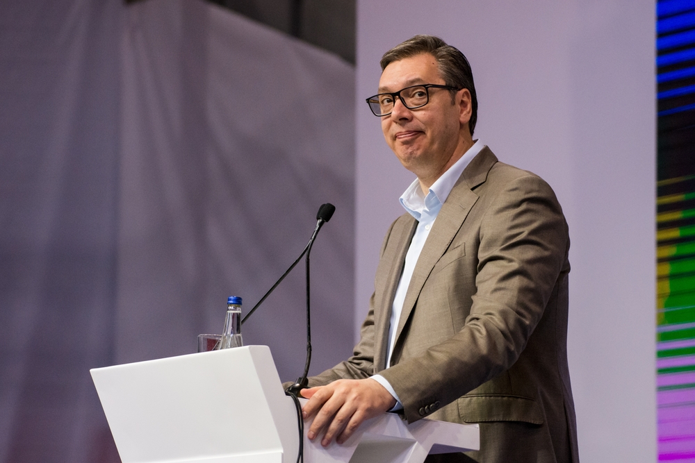Serbian president scrambles fighter jets over ‘hostile drones’ | Euractiv