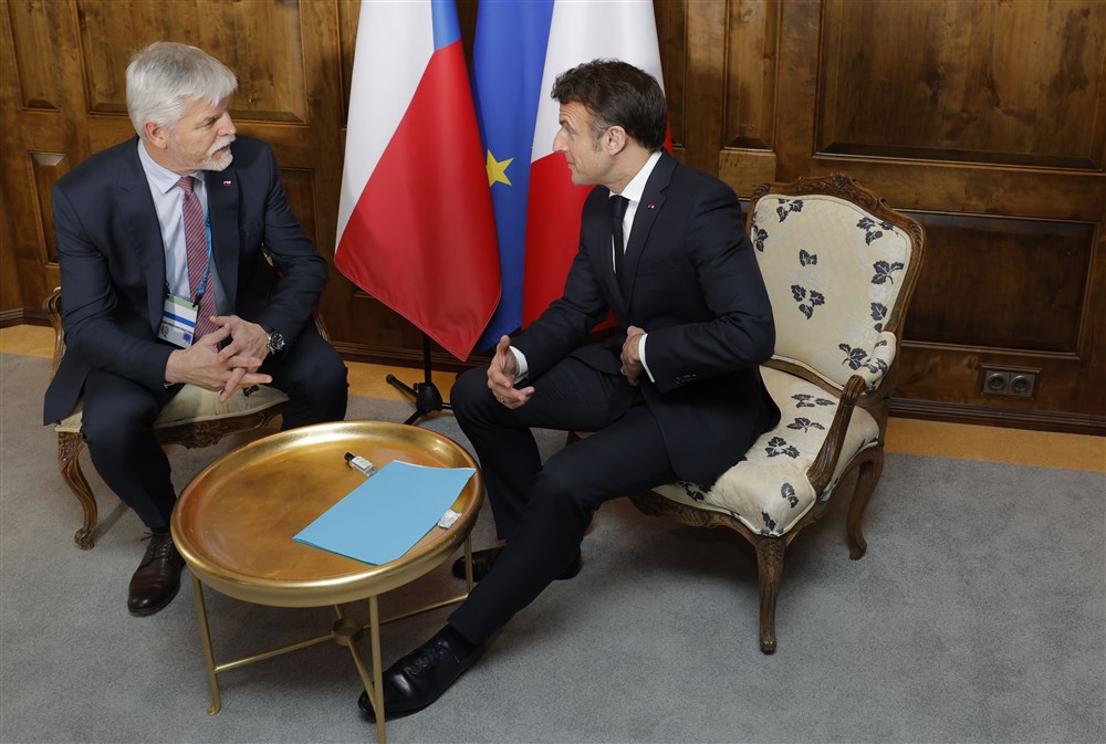 Czech president: EU army no longer in Macron’s mind | Euractiv