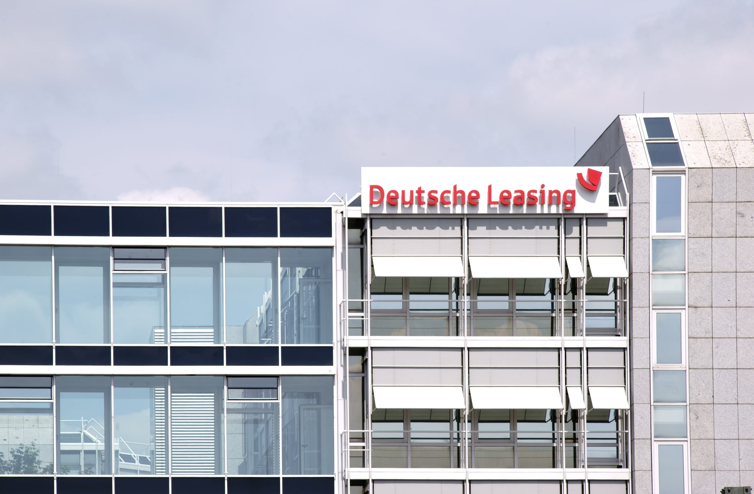 Germany's largest leasing association targeted by cyberattack | Euractiv