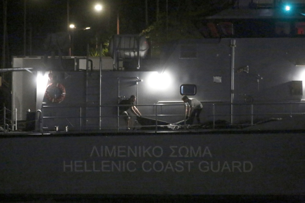 Greece normalised pushbacks during COVID-19, expert rescuer says | Euractiv
